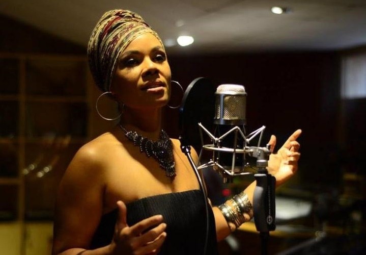 Home - DANIELLE ALMEIDA