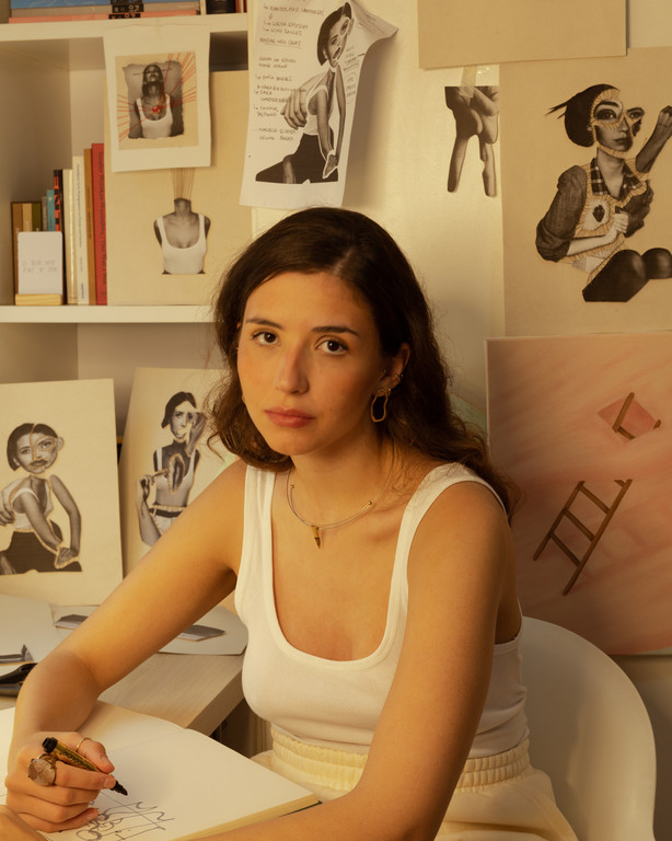 bio + cv - Fernanda Corsini